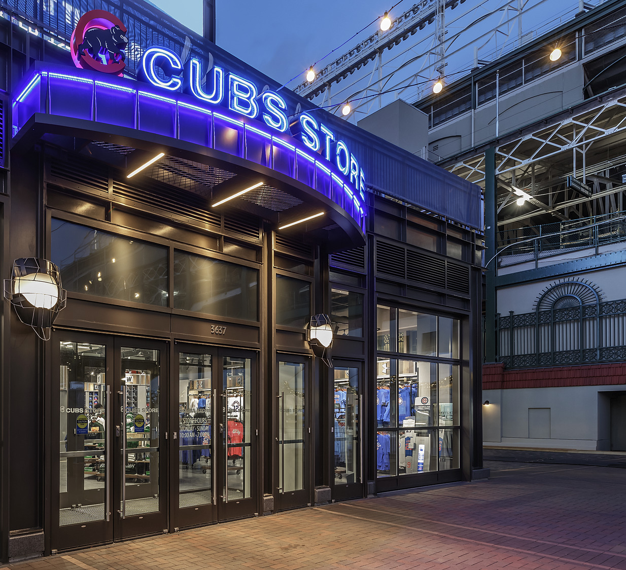 Chicago Cubs Store - Clune Construction